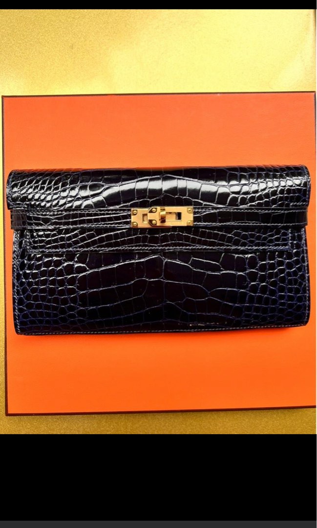Kelly Classic Wallet Full Alligator, Luxury, Bags & Wallets on Carousell