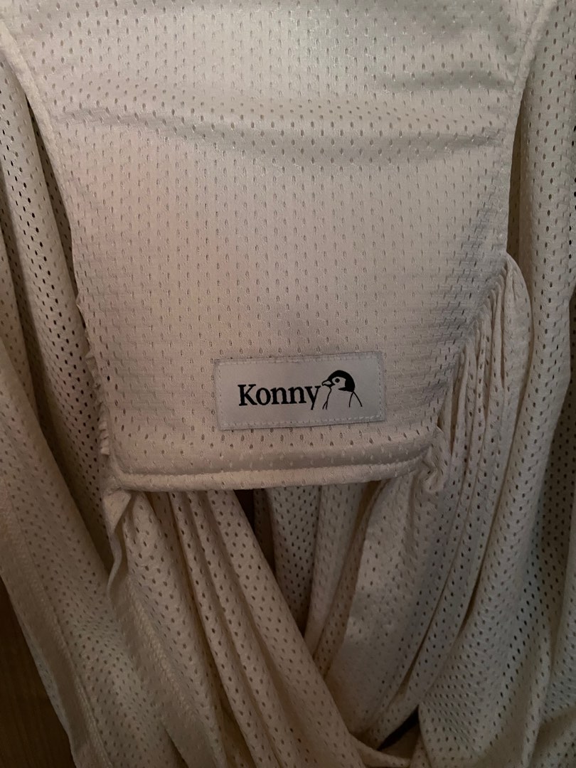 Konny Size L, Babies & Kids, Going Out, Carriers & Slings on Carousell
