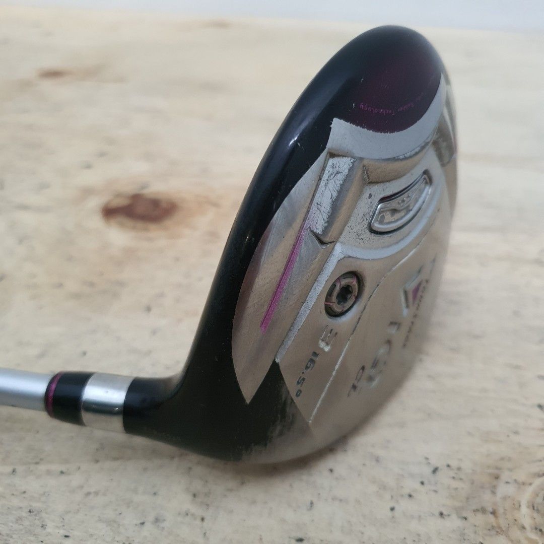 (Lady) Tourstage ViQ CL Wood 3 KP GOLF, Sports Equipment, Sports & Games, Golf on Carousell
