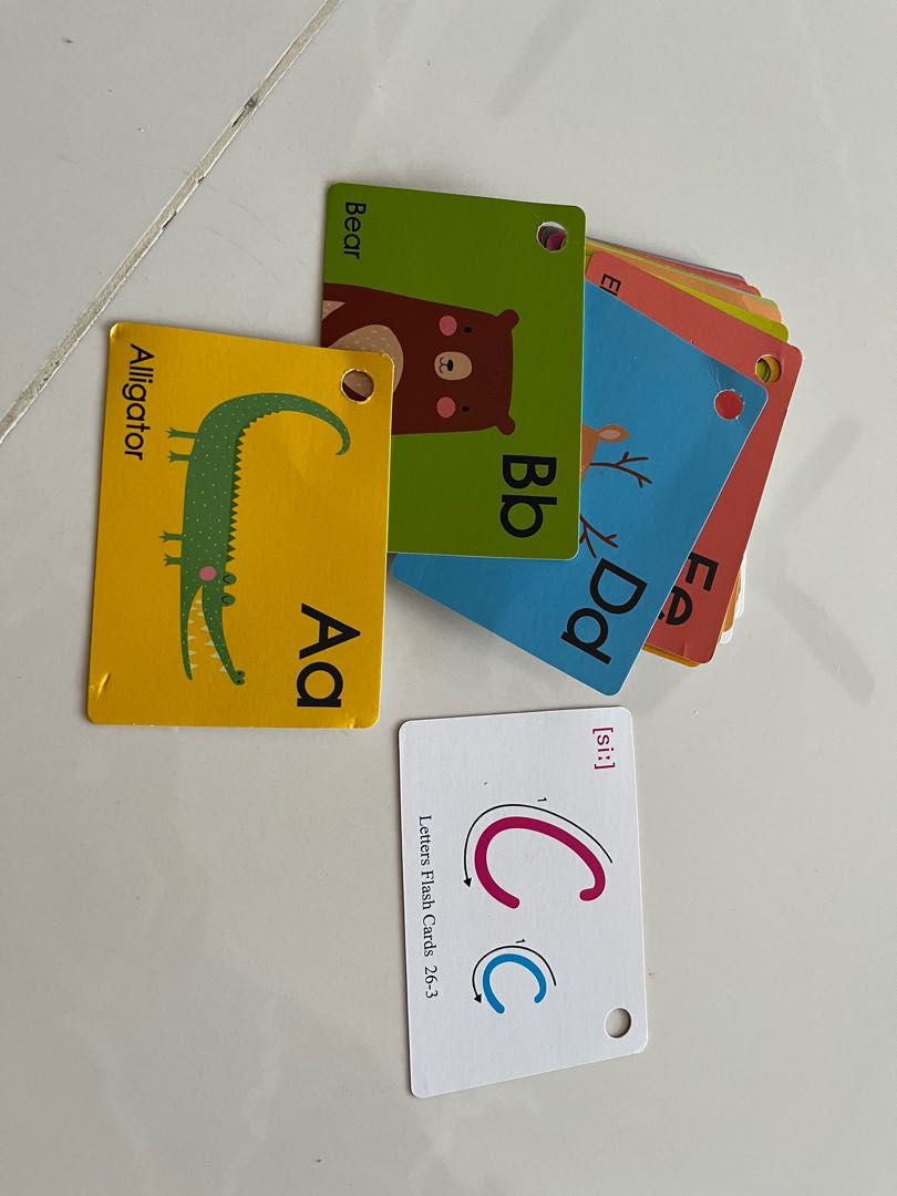 Letters Flash Card, Hobbies & Toys, Toys & Games on Carousell