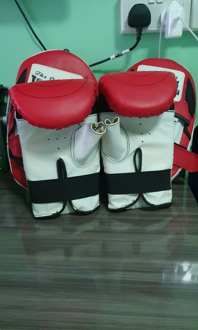 Lonsdale boxing set, Sports Equipment, Other Sports Equipment and ...