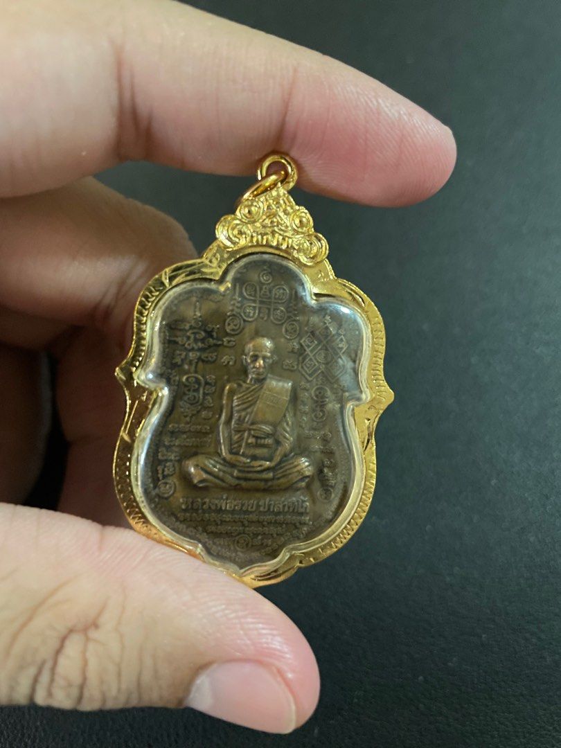 LP Ruay amulet 2553 (AD 2010), Hobbies & Toys, Memorabilia ...