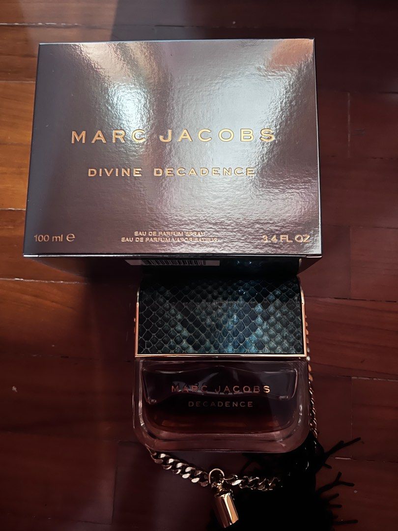 Marc Jacob Divine Decadence, Beauty & Personal Care, Fragrance ...