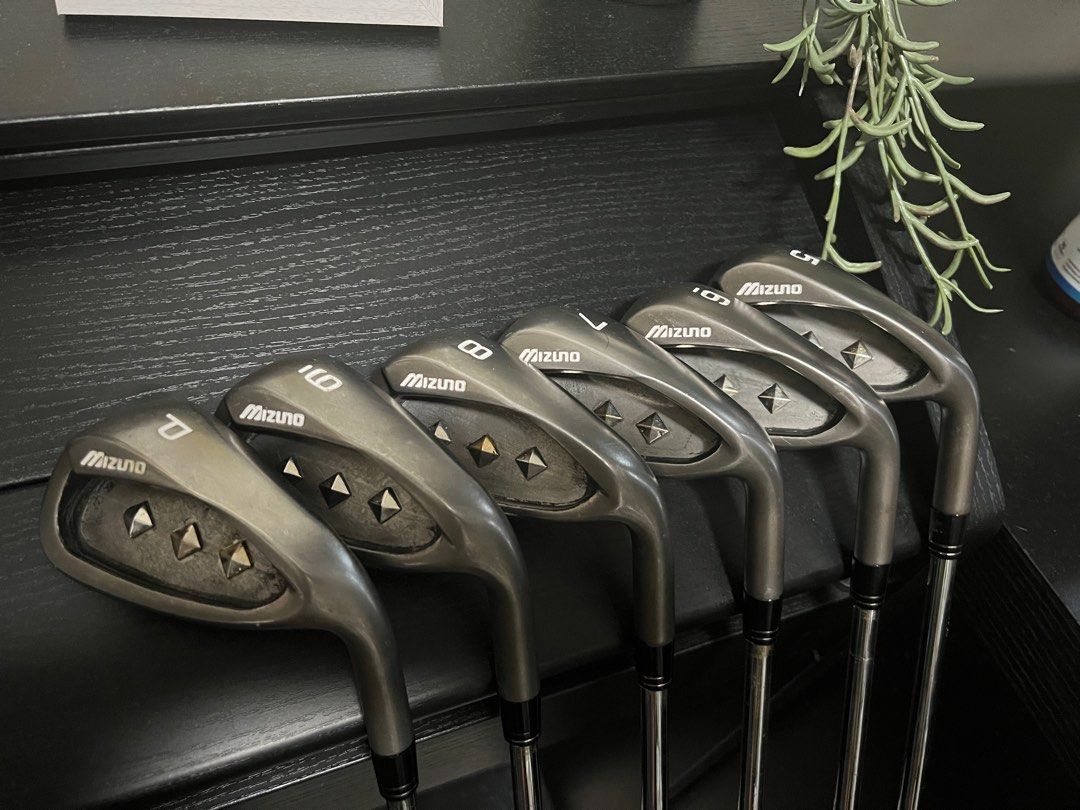 Mizuno JPX EZ iron set, Sports Equipment, Sports & Games, Golf on Carousell