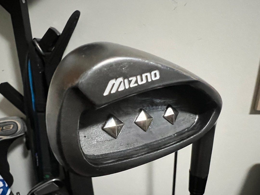 Mizuno JPX EZ iron set, Sports Equipment, Sports & Games, Golf on Carousell