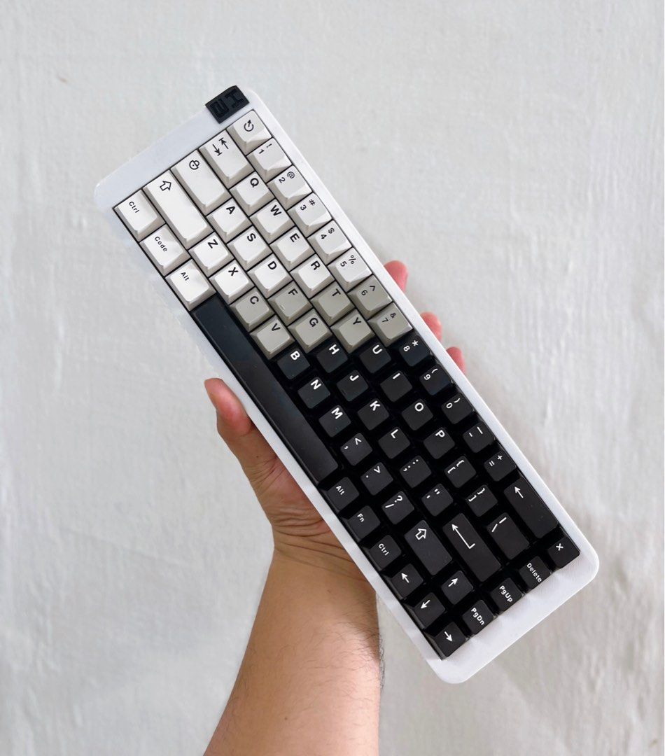 Modded 65% mechanical keyboard with upgrades, Computers & Tech, Parts ...