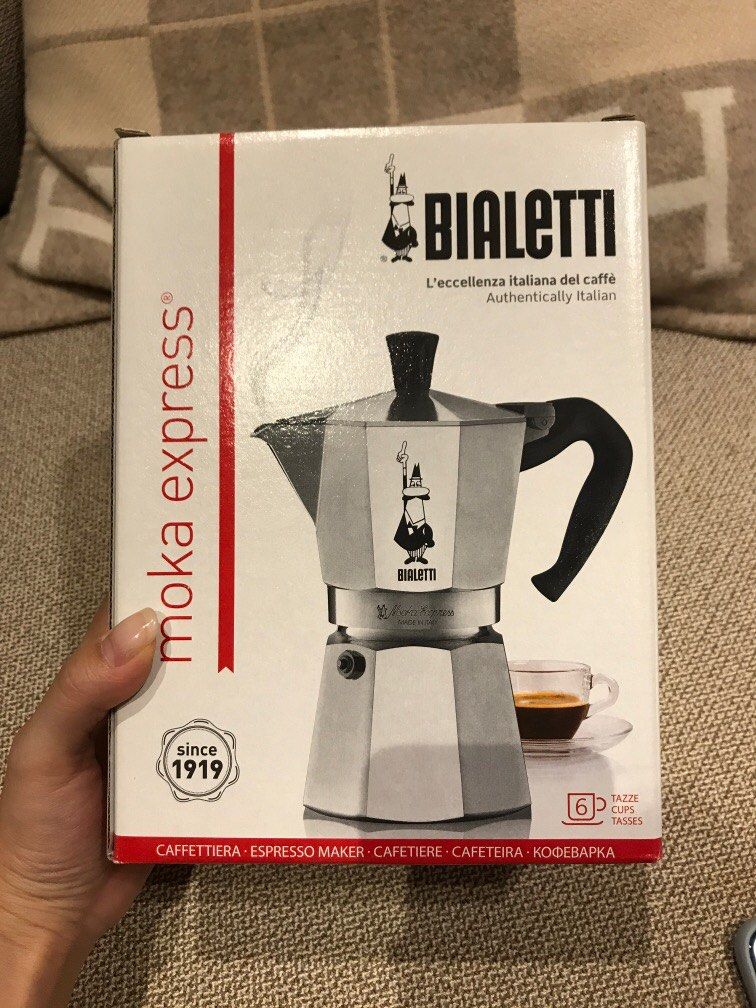 New Bialetti original express, TV & Home Appliances, Kitchen Appliances ...