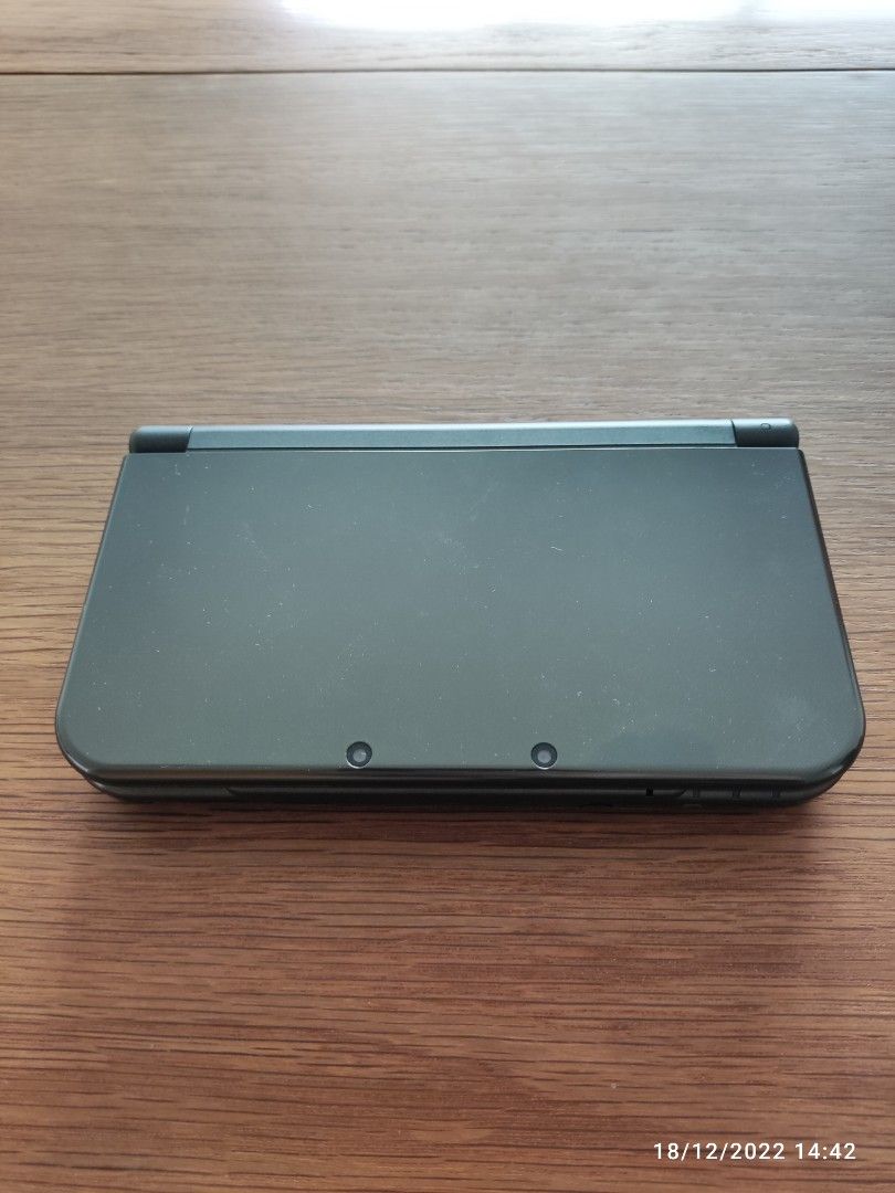 New Nintendo 3DS XL metallic black, Video Gaming, Video Game Consoles, Nintendo on Carousell