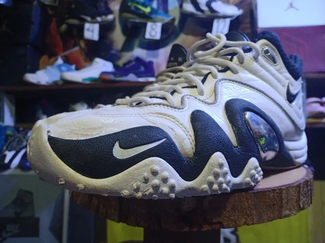 Nike zoom Flight Jason kidd, Fesyen Pria, Sepatu , Sneakers di Carousell