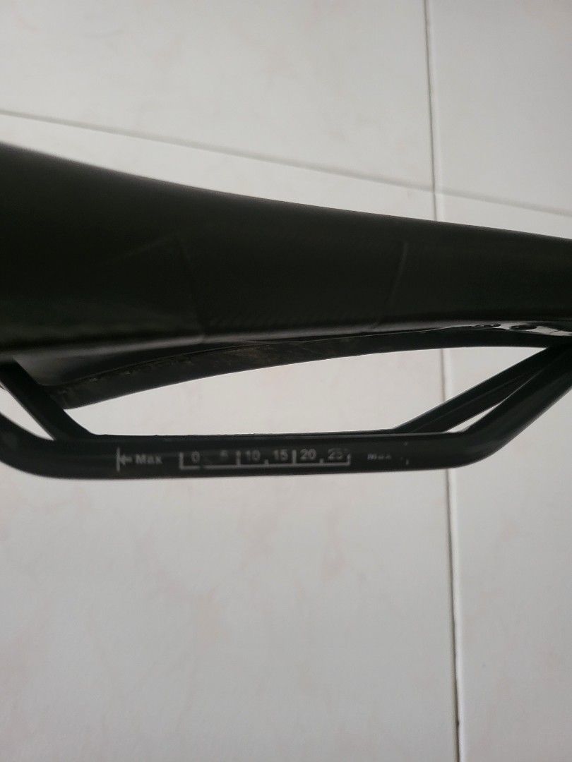 Nukeproof mtb saddle, Sports Equipment, Bicycles & Parts, Parts ...