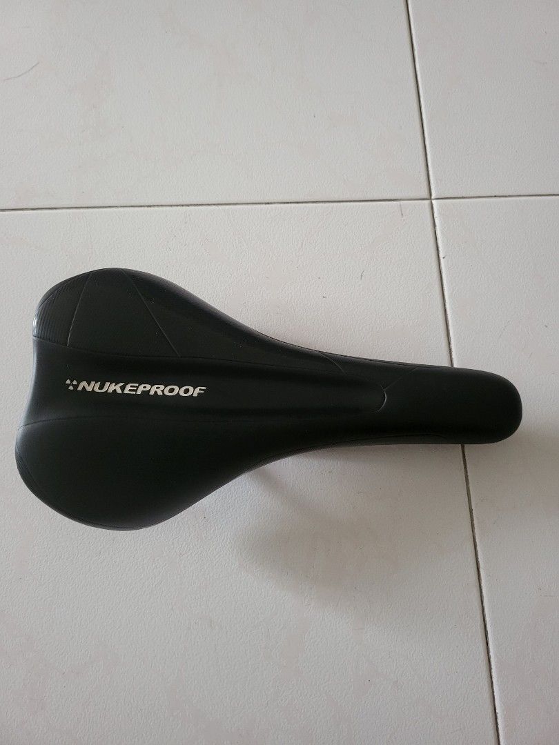 Nukeproof mtb saddle, Sports Equipment, Bicycles & Parts, Parts & Accessories on Carousell