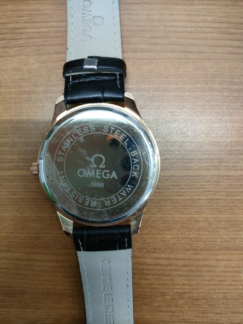 Omega Quartz Chronometer watch, Men's Fashion, Watches & Accessories ...