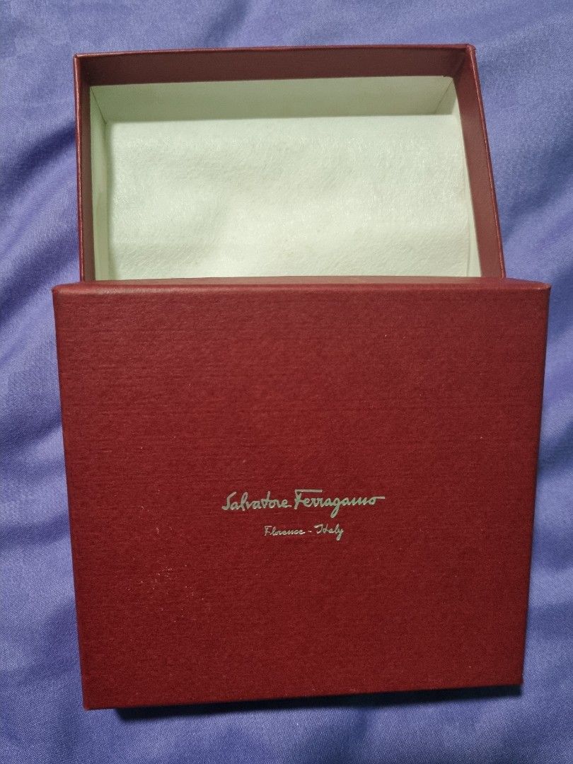 Original Ferragamo Box, Women's Fashion, Jewelry & Organisers ...