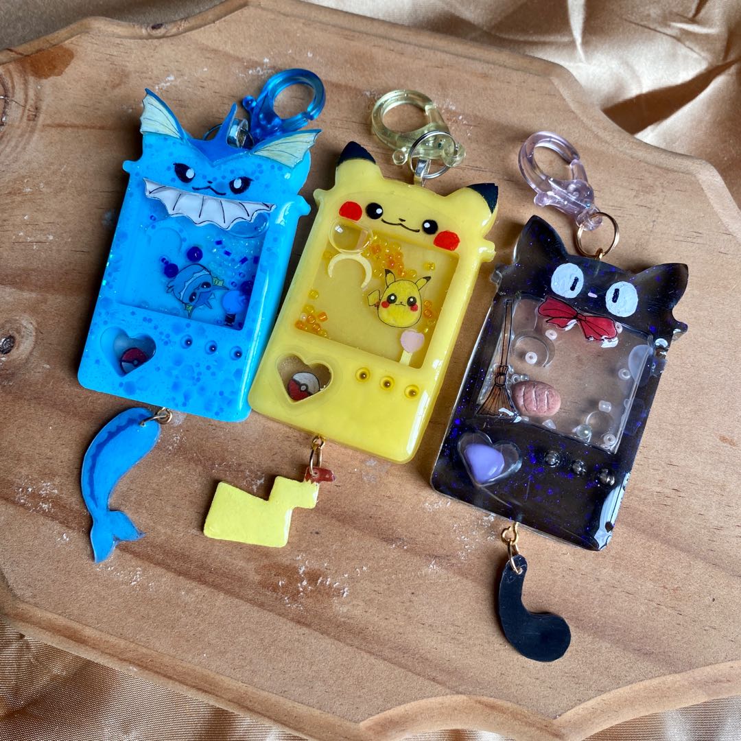 POKÉMON PIKACHU VAPOREON handmade shaker keychain, Hobbies & Toys ...