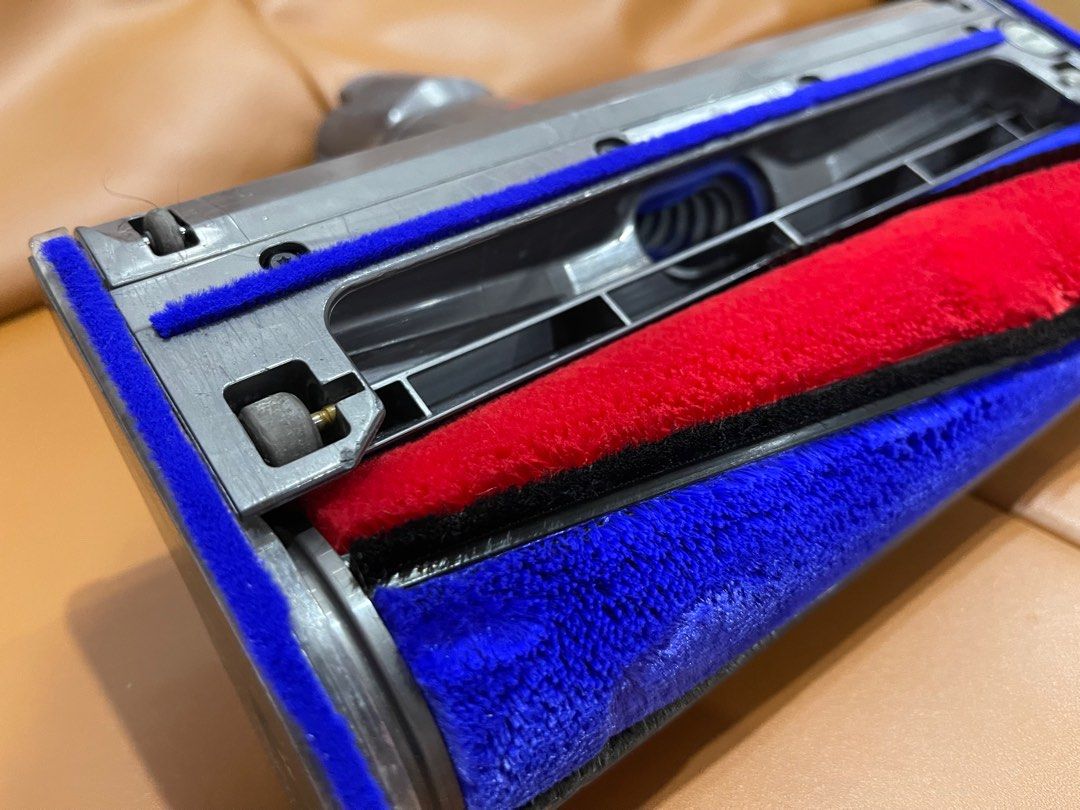 Refurb Dyson Fluffy Roller head V7 V8 V10 V11, TV & Home Appliances ...