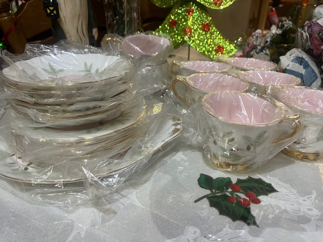 Royal Albert - Braemar Teaset - 21 pc, Furniture & Home Living ...