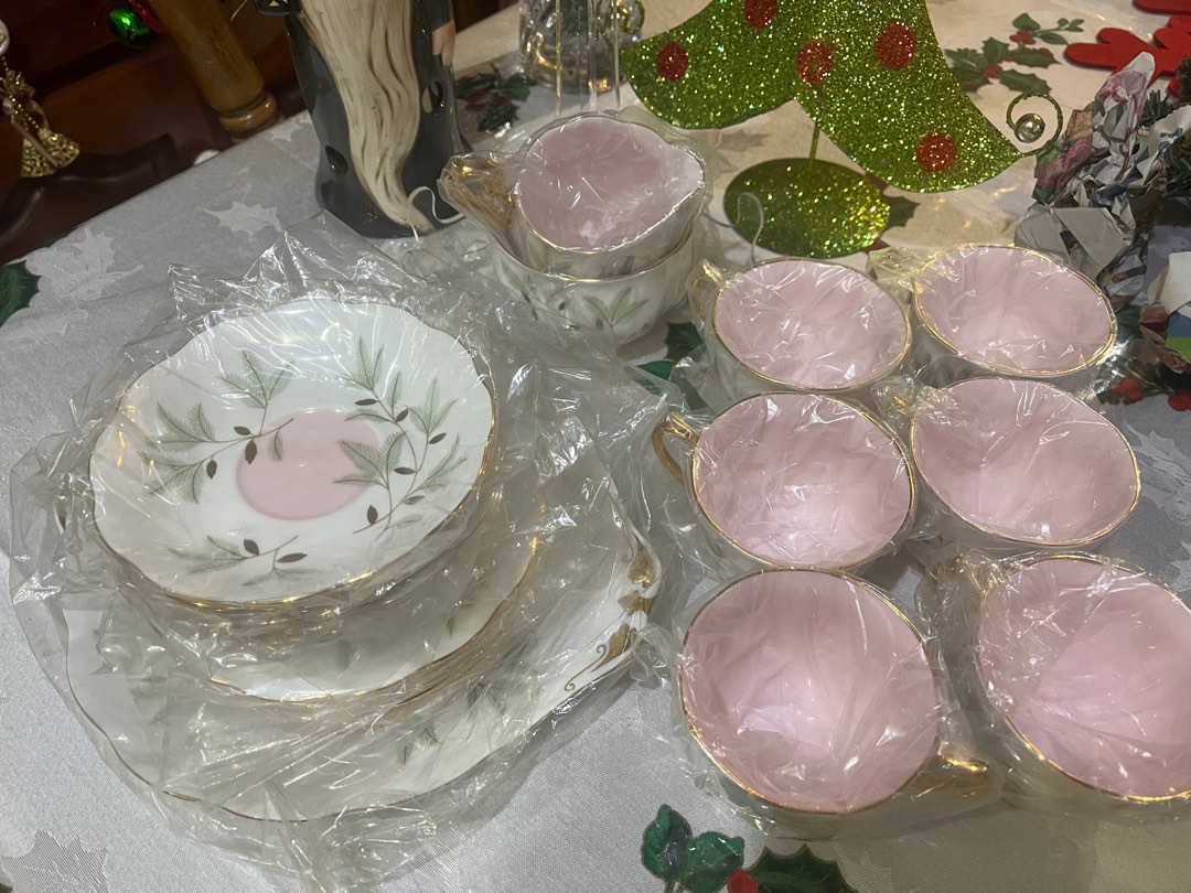 Royal Albert - Braemar Teaset - 21 pc, Furniture & Home Living ...