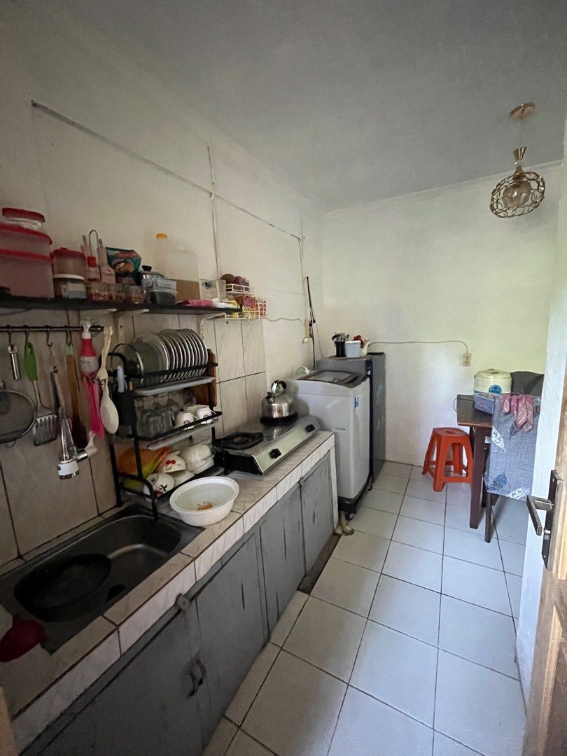 Rumah 2 KT 1 KM dapur teras, Barang Yang Dicari di Carousell
