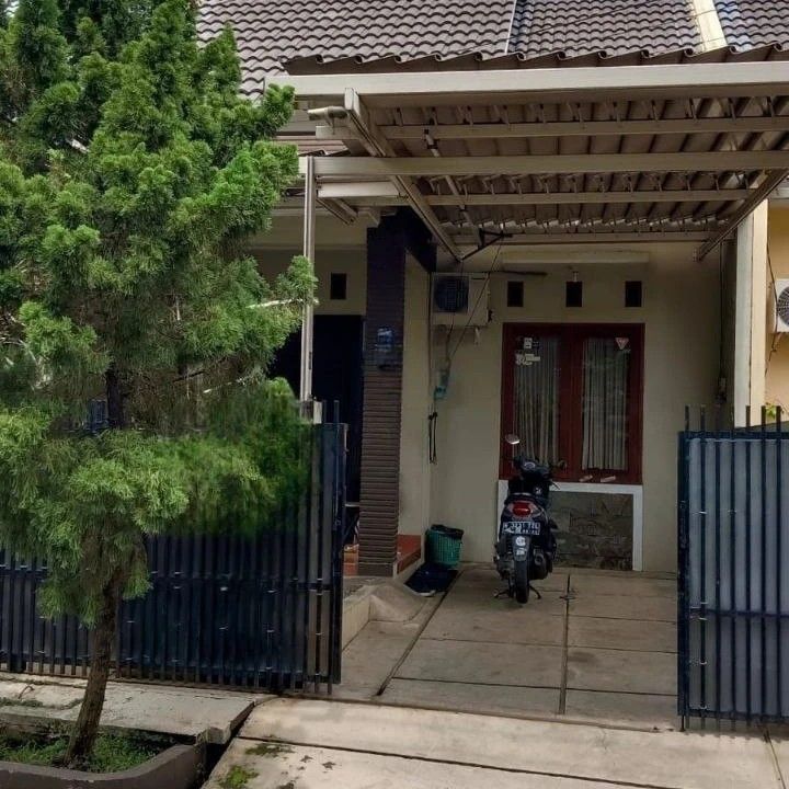 Rumah Secondary Siap Huni 3 Kamar dalam perumahan One gate system di Galaxy, Properti, Dijual di ...