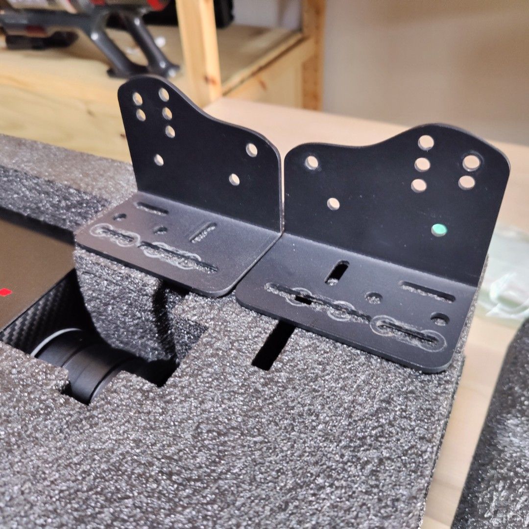 Simagic M10 Direct Drive Wheelbase + mounting bracket, Video Gaming ...