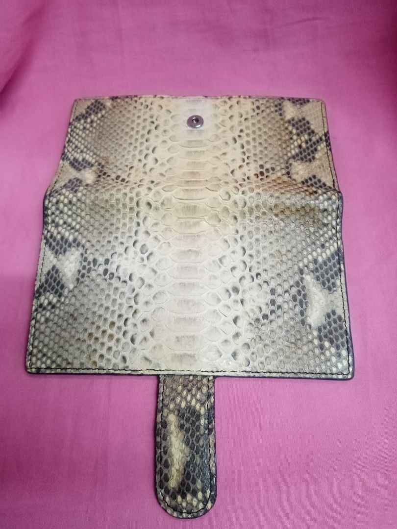 Snake skin card holder, Women's Fashion, Bags & Wallets, Wallets & Card ...
