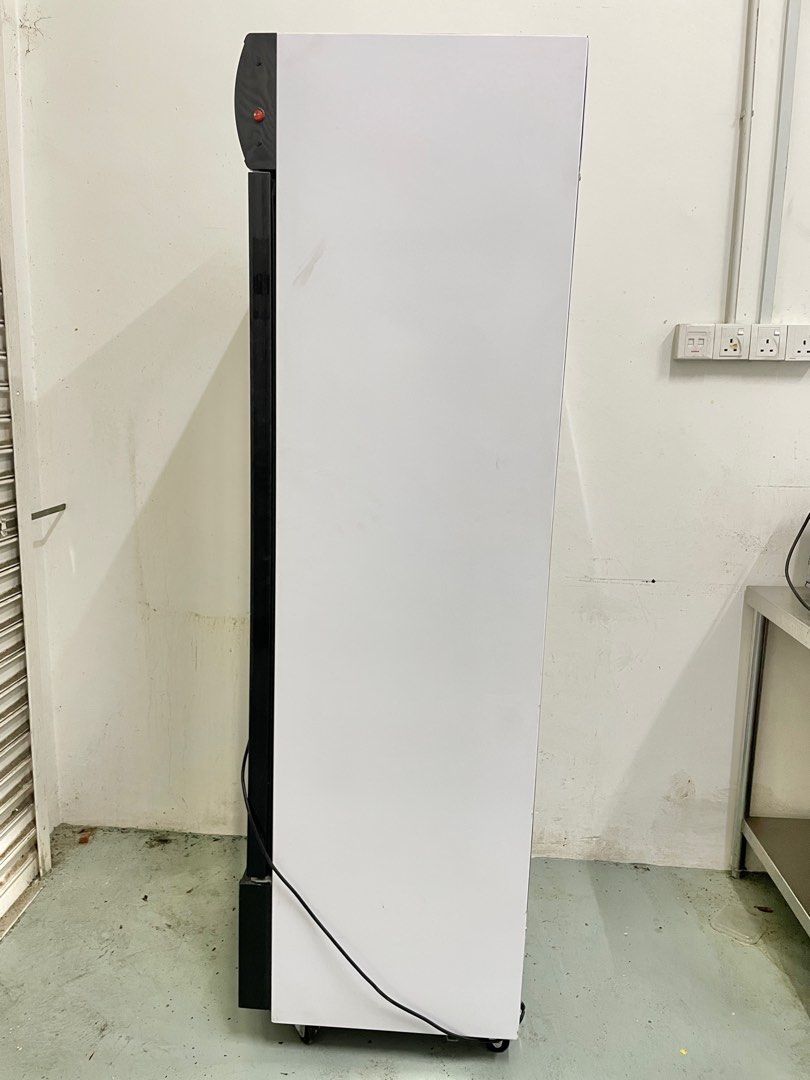 SNOW LG-268F : Upright Showcase Heavy Duty Single-Door Chiller / Fridge ...