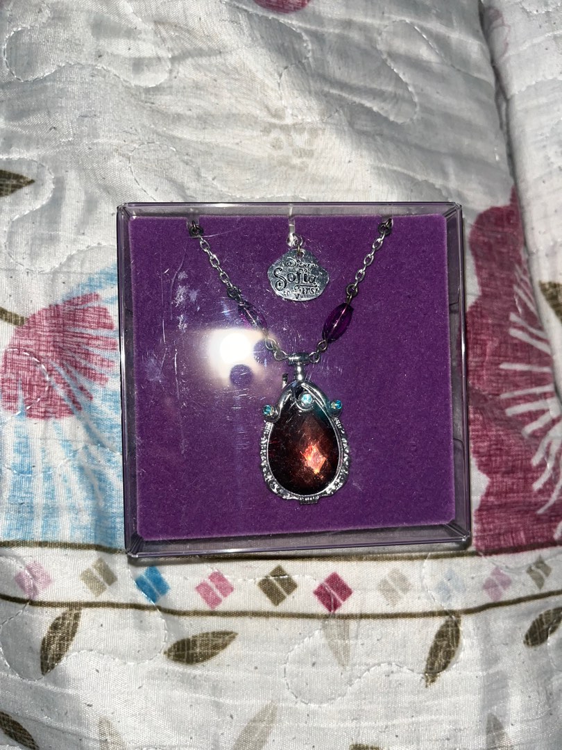 Sofia the first amulet, Women's Fashion, Jewelry & Organisers, Necklaces on Carousell