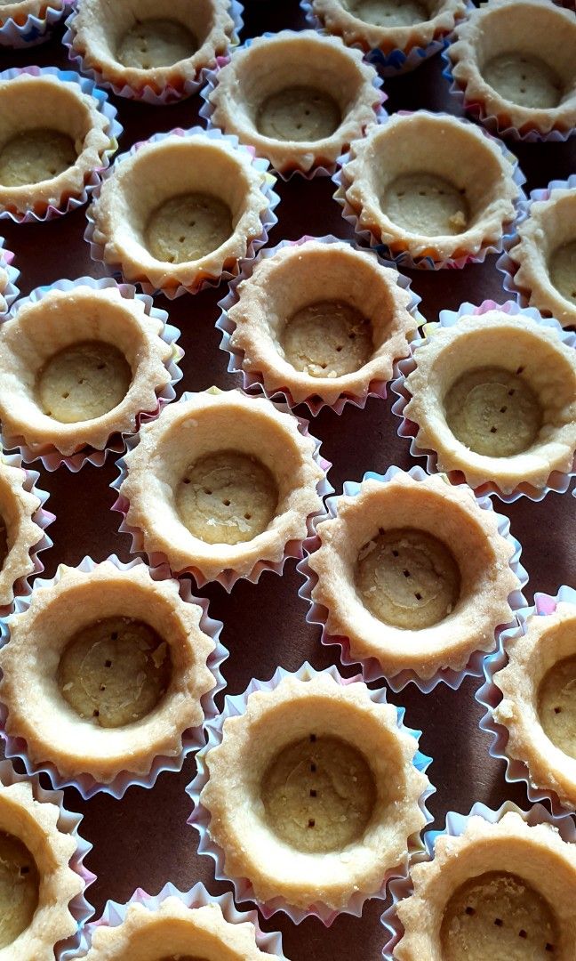 Tart shell (round/flower), Food & Drinks, Homemade Bakes on Carousell