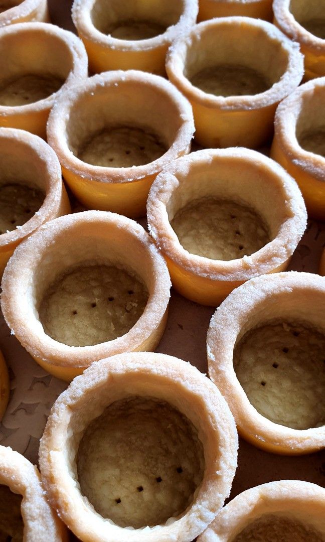 Tart shell (round/flower), Food & Drinks, Homemade Bakes on Carousell