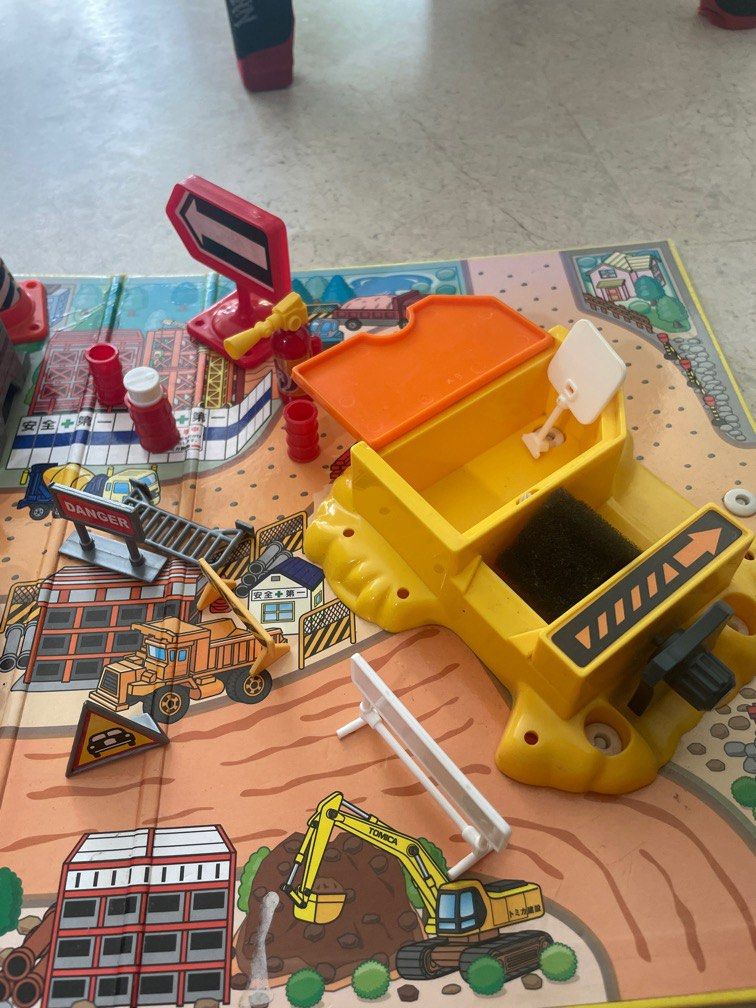 Tomica box set., Hobbies & Toys, Toys & Games on Carousell