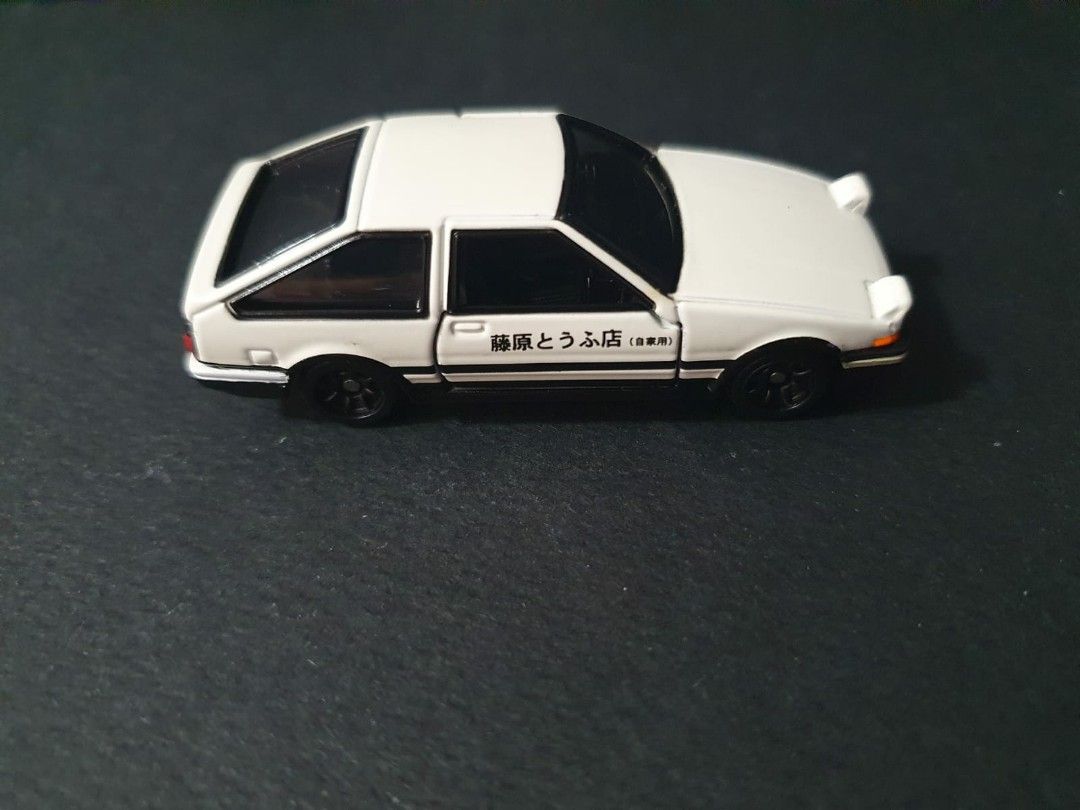 Tomica AE86 White Top Version Initial D Trueno AE-86 White Hood ...