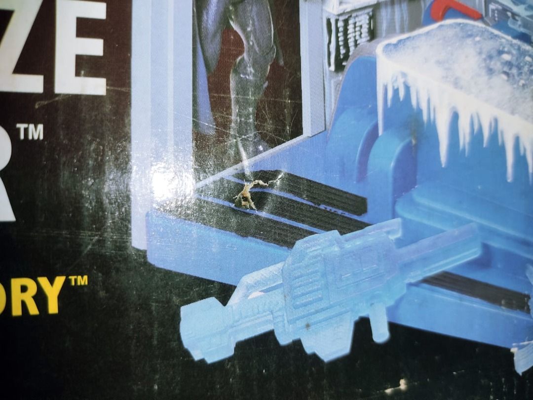 1997 KENNER BATMAN AND ROBIN - CRYO FREEZE CHAMBER, Hobbies & Toys ...