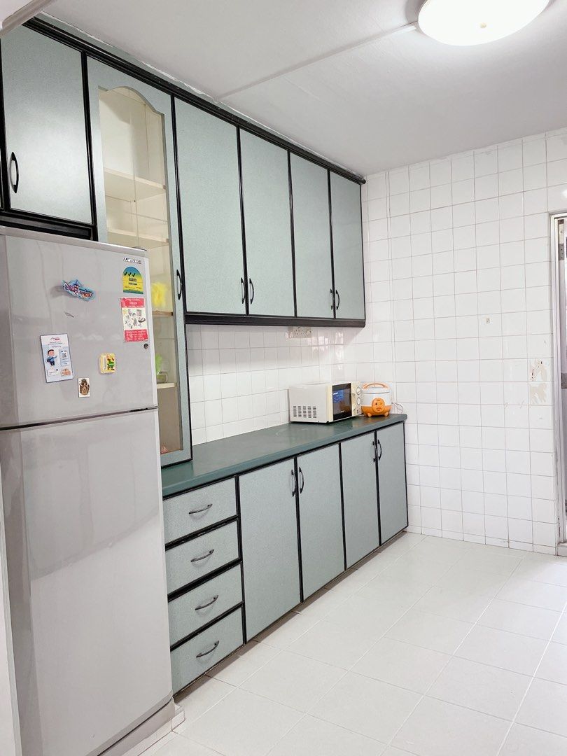 80 Lorong 4 Toa Payoh Common room, Property, Rentals, HDB on Carousell