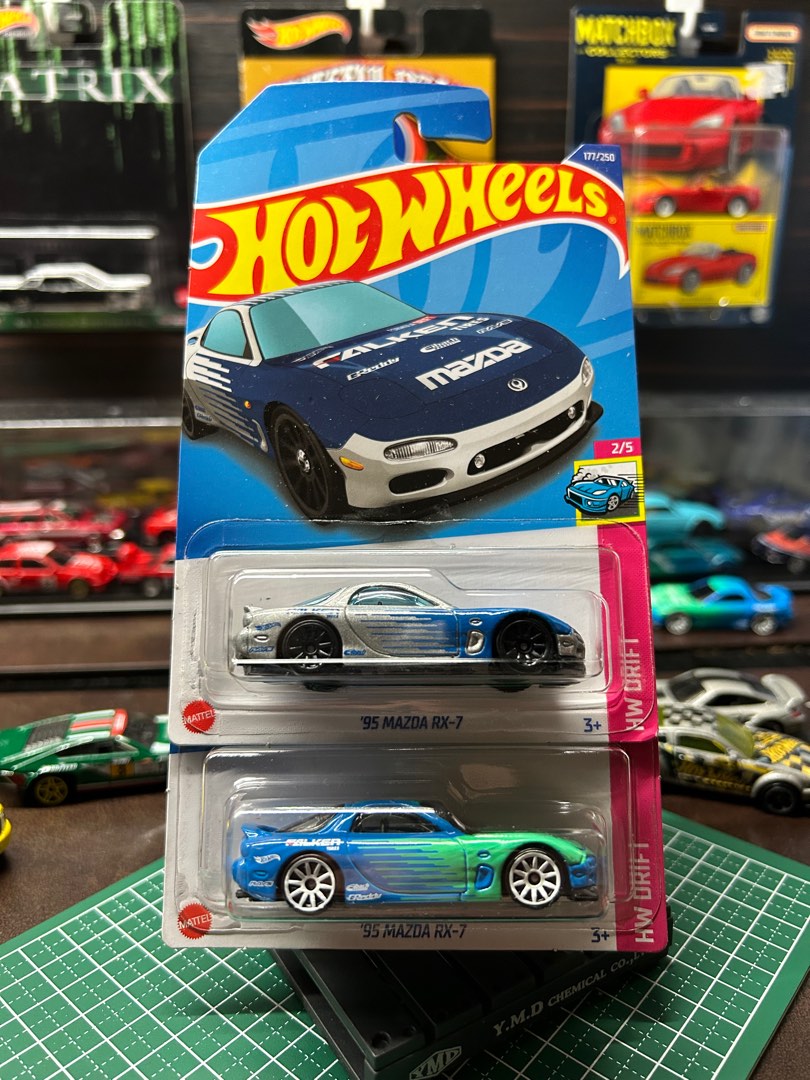 ‘95 Mazda RX-7 Falken Hot Wheels Set, Hobbies & Toys, Toys & Games on ...