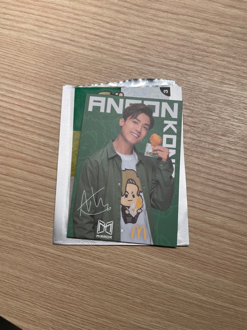 麥當勞 Mirror卡 Anson Kong, 興趣及遊戲, 收藏品及紀念品, 明星周邊 - Carousell