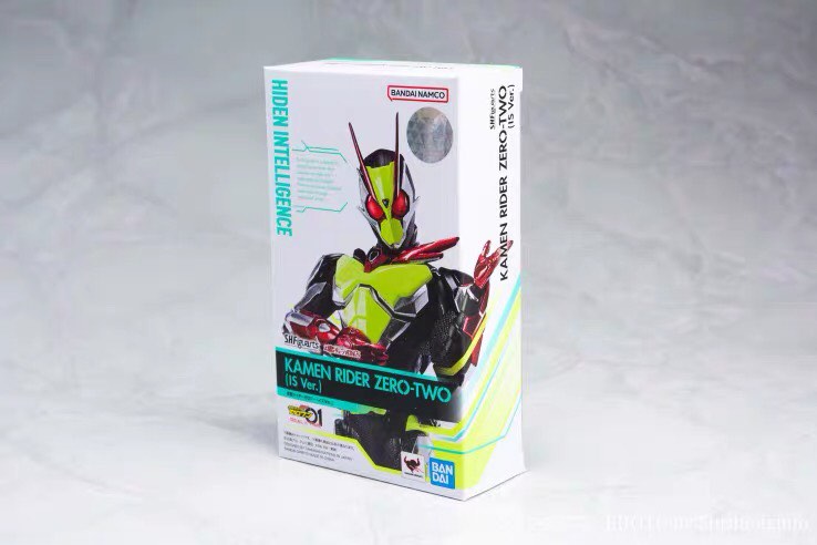 全新日版 shf kamen rider 01 ZERO TWO IS Ver., 興趣及遊戲, 玩具 & 遊戲類 - Carousell