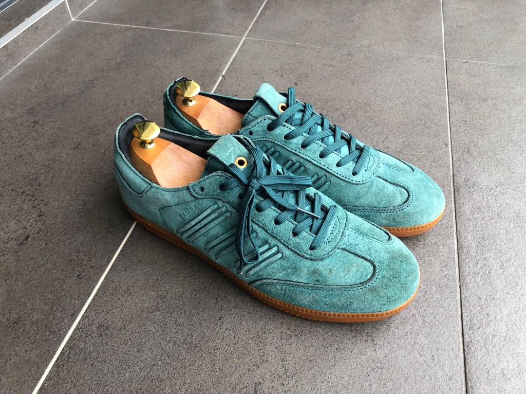 Adidas samba suede 43, Men's Fashion, Footwear, Sneakers on Carousell