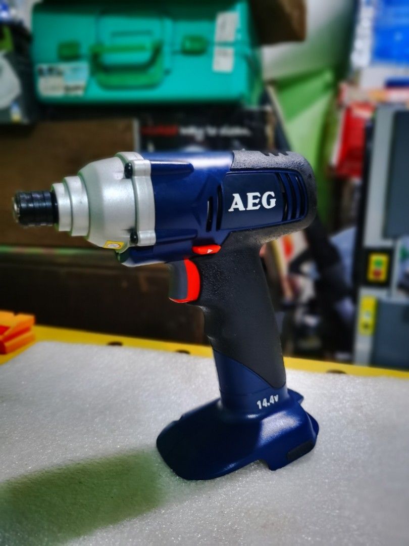 AEG impact driver (unit only), Commercial & Industrial, Construction ...