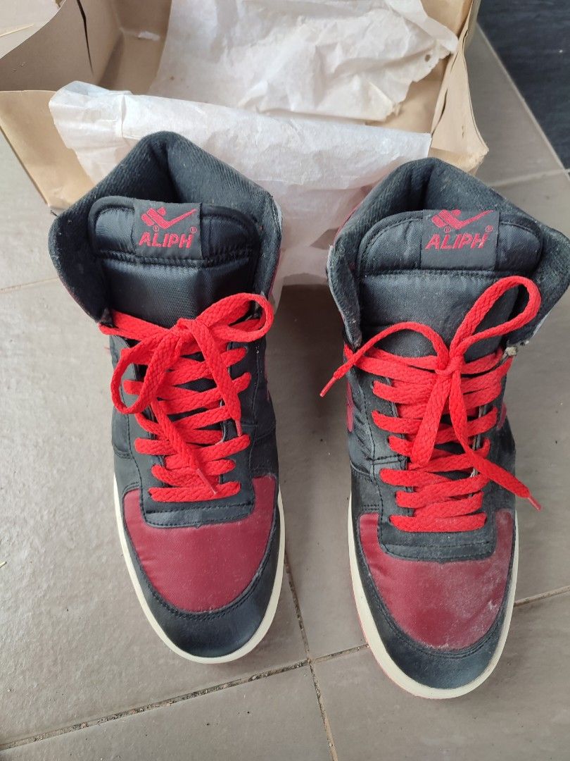 ALIPH Jordan Hitam Merah, Men's Fashion, Footwear, Sneakers on Carousell