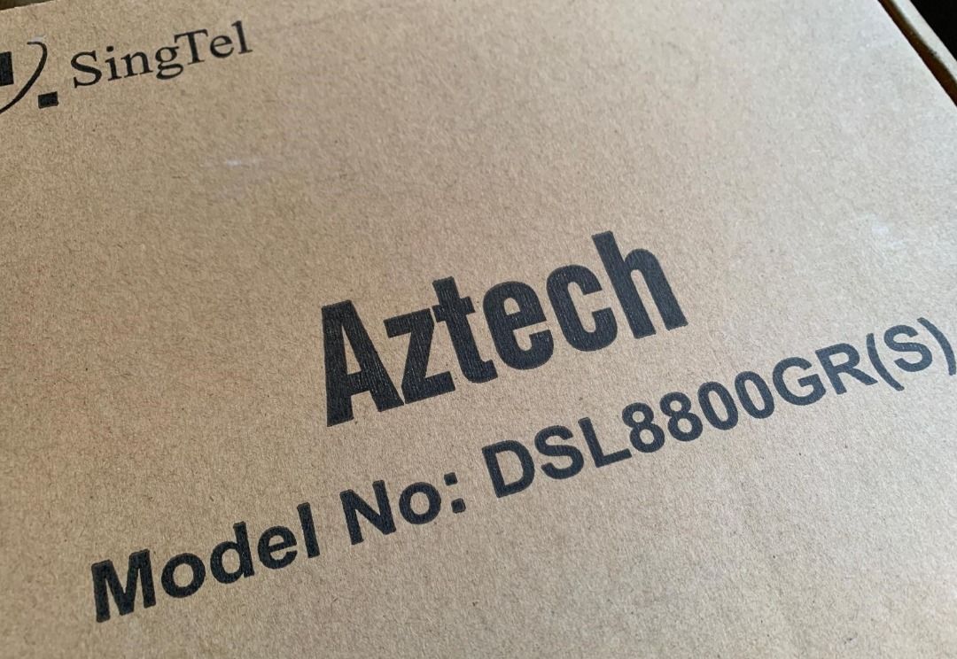Aztech DSL8800GR(S) Broadband Router, Computers & Tech, Office ...