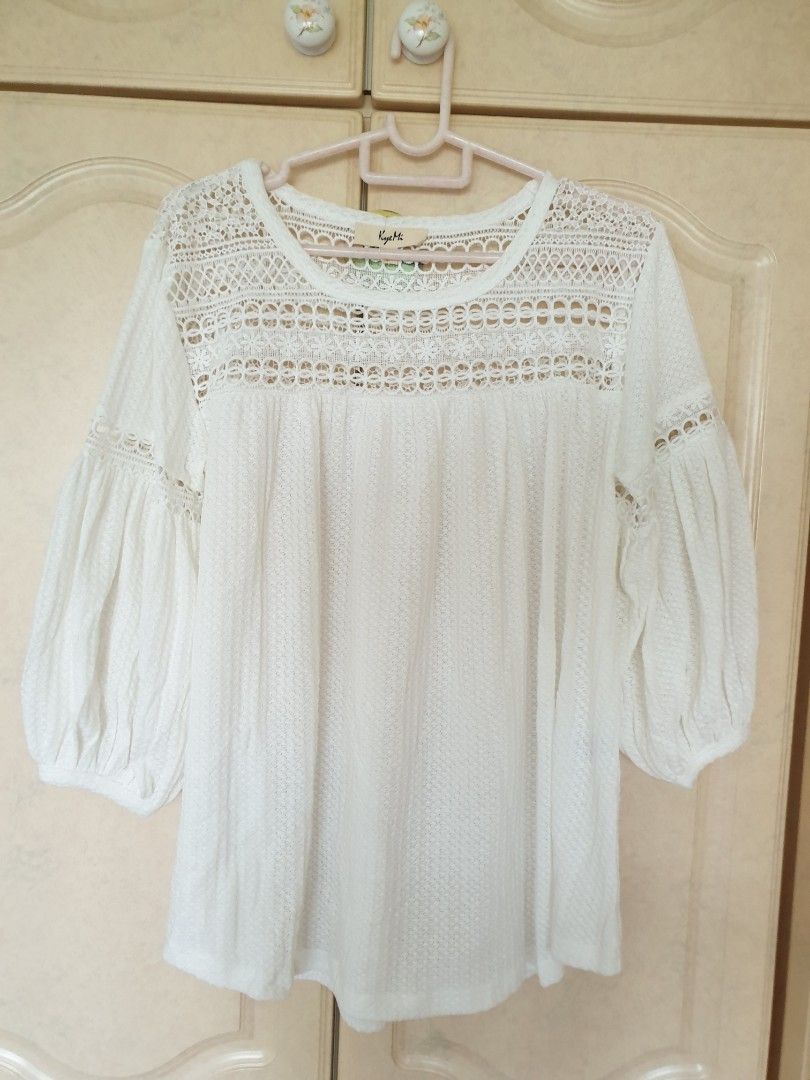 Beautiful White Lace Top, Women's Fashion, Tops, Blouses on Carousell