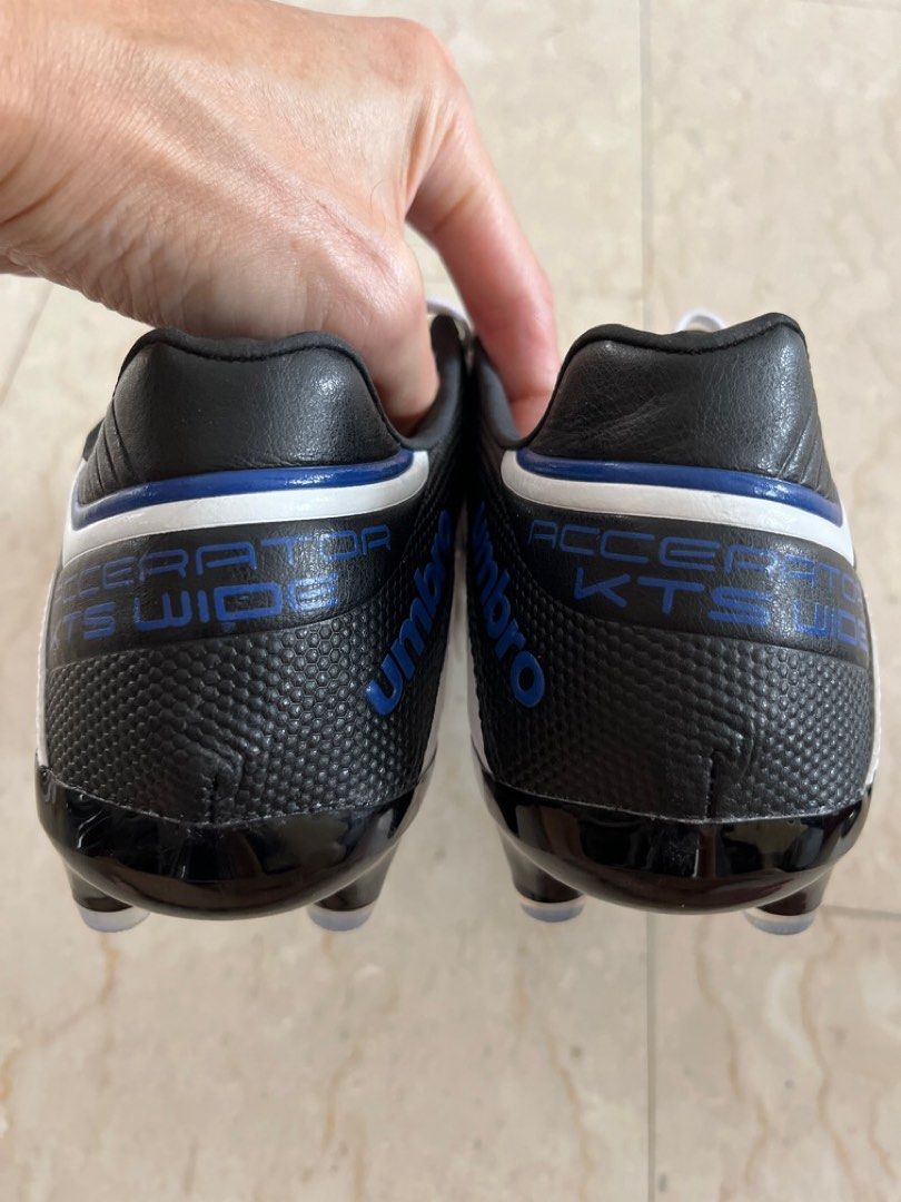 **Japan Exclusive Model** Brand New Umbro Accerator KTS Wide HG, Sports Equipment, Sports ...