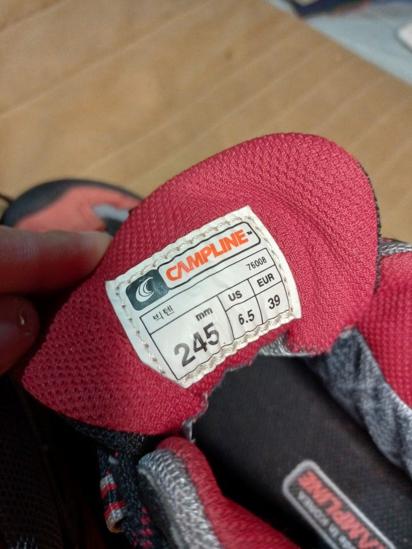 CAMPLINE GORETEX, Sports Equipment, Hiking & Camping on Carousell