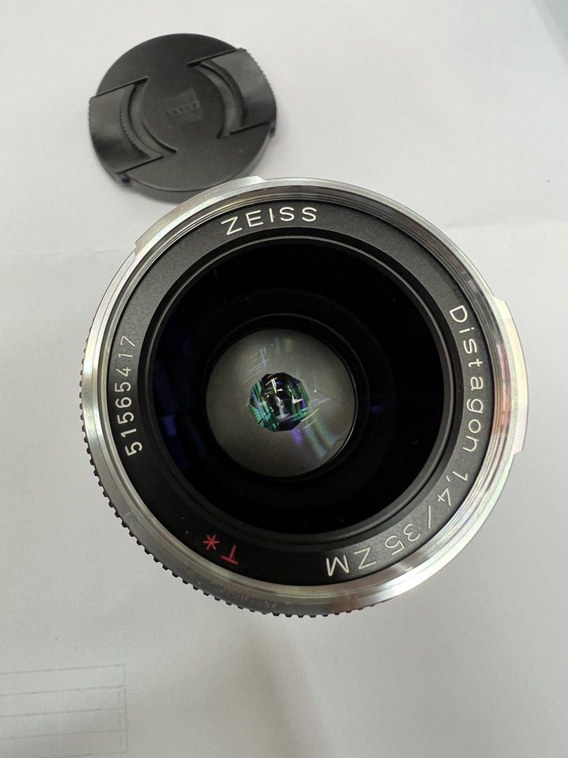 Carl zeiss ZM 35mm f1.4, Photography, Lens & Kits on Carousell