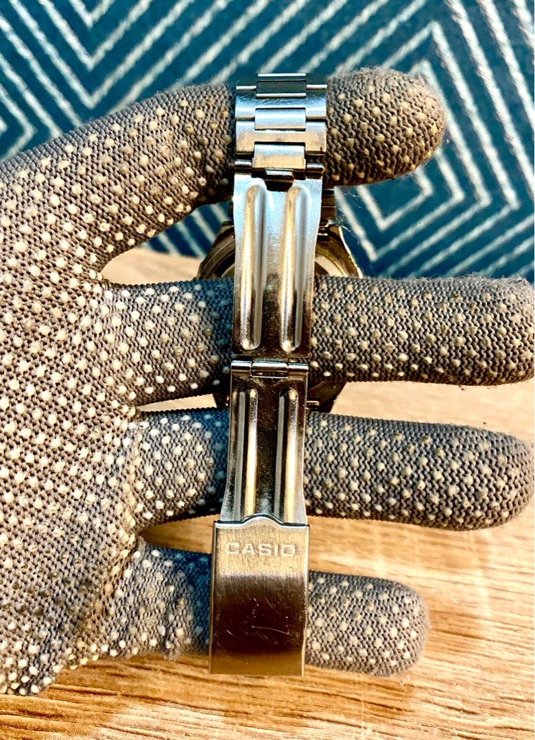 Casio DW-1000, Men's Fashion, Watches & Accessories, Watches on Carousell