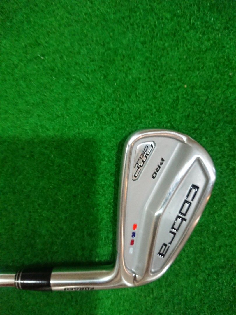 Cobra 3 iron, Sports Equipment, Sports & Games, Golf on Carousell