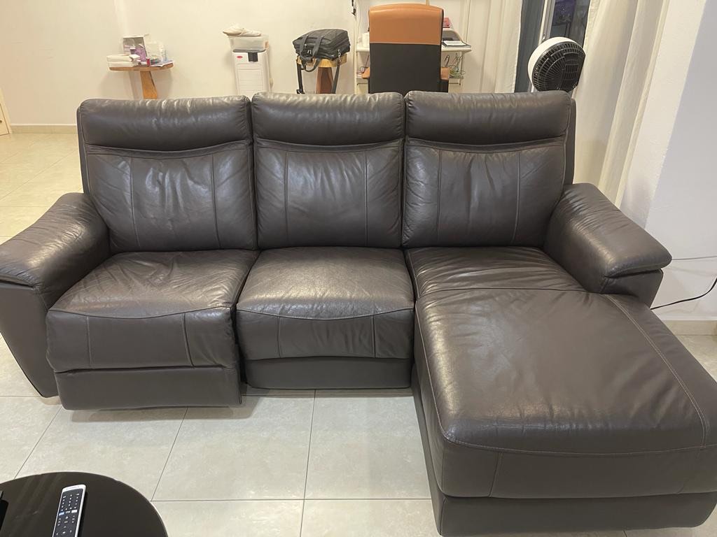 Collezione Italiana Leather L-shaped Sofa with electric recliner, Furniture & Home Living ...