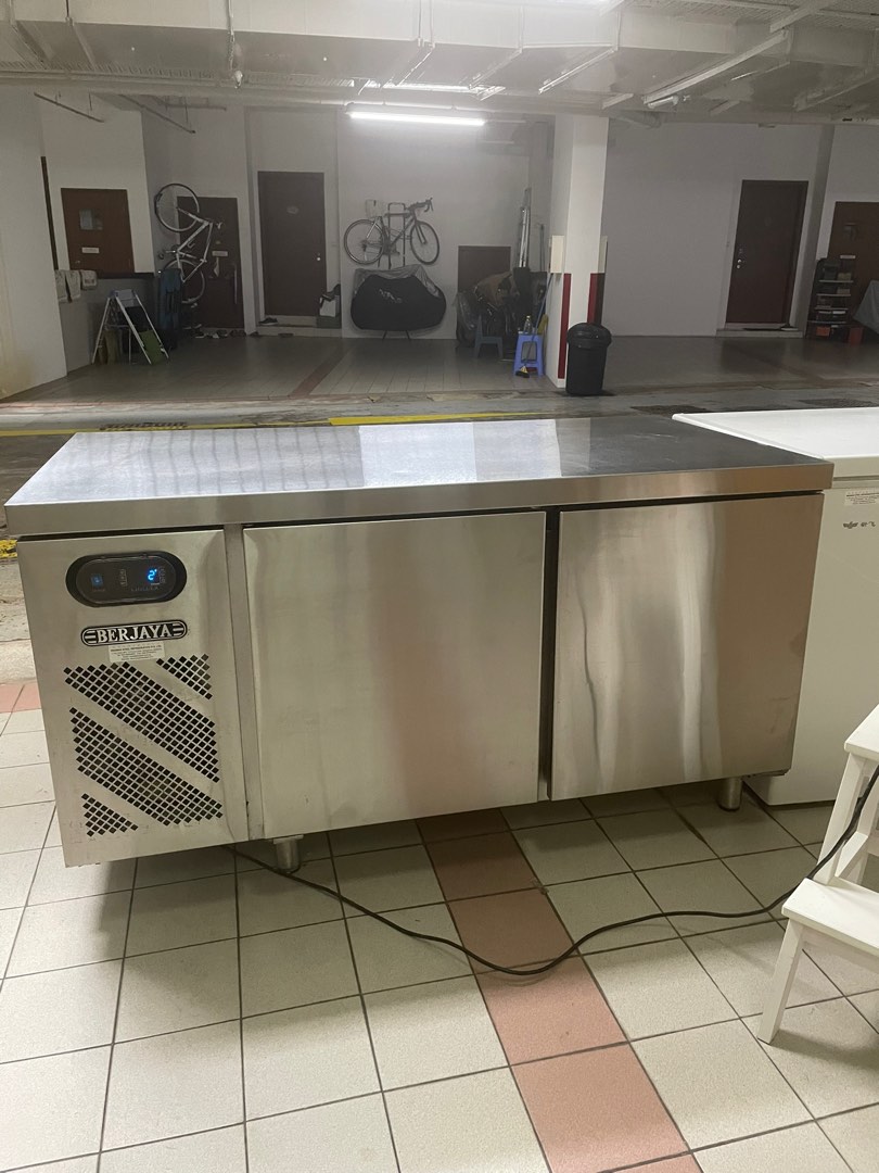 berjaya 2 door counter chiller, TV & Home Appliances, Kitchen ...