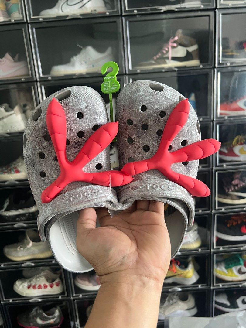 crocs x staple, Men's Fashion, Footwear, Flipflops and Slides on Carousell