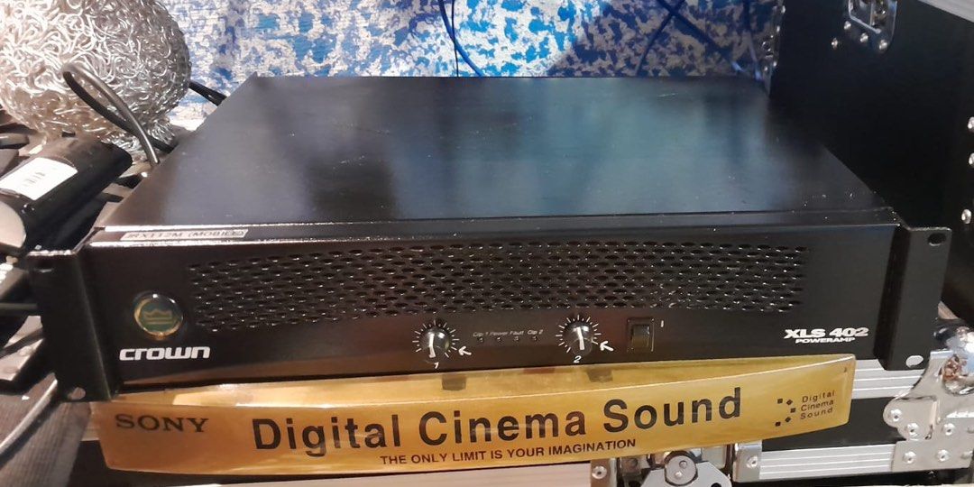 Crown XLS 402 Power Amplifier, Audio, Soundbars, Speakers & Amplifiers ...